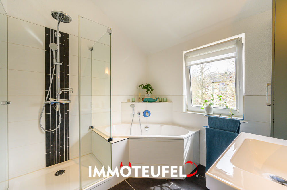 Ankommen und Wohlfühlen - Wohnen mit Stil am Küchwald in Chemnitz - immoteufel Chemnitz